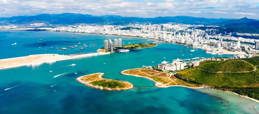 Discover Peninsula Bay: Bay Shores Peninsula Hotel, Le Peninsula Bay ...